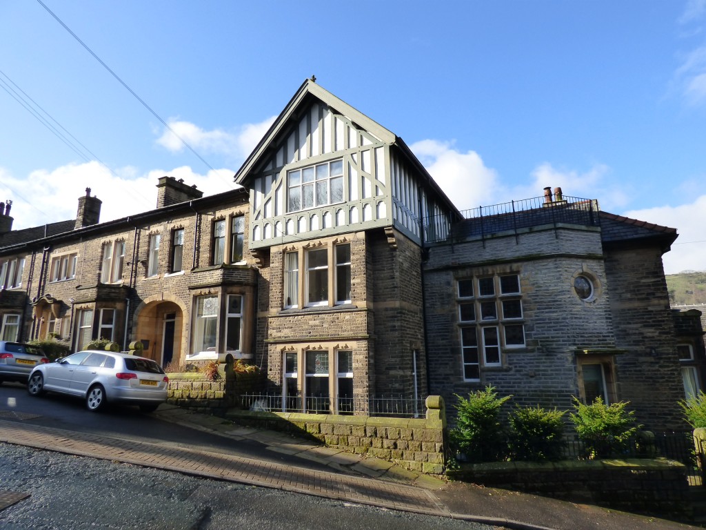 Higgledy Piggledy Hebden Houses – Elmet Farmhouse Yorkshire Self ...