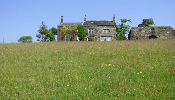 Elmet Farmhouse Yorkshire Self Catering Holiday Cottage Hebden Bridge ...