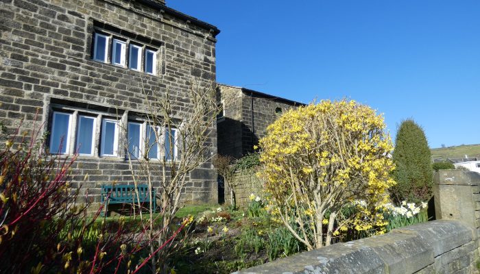 Elmet Farmhouse Yorkshire Self Catering Holiday Cottage Hebden Bridge ...